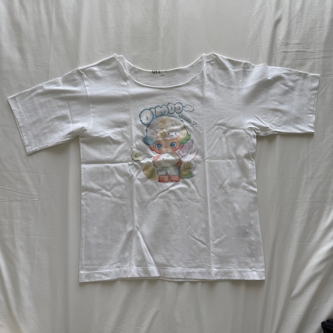 UNIQLO DIMOO TSHIRT CUT COLLAR, Fesyen Wanita, Pakaian Wanita, Atasan ...