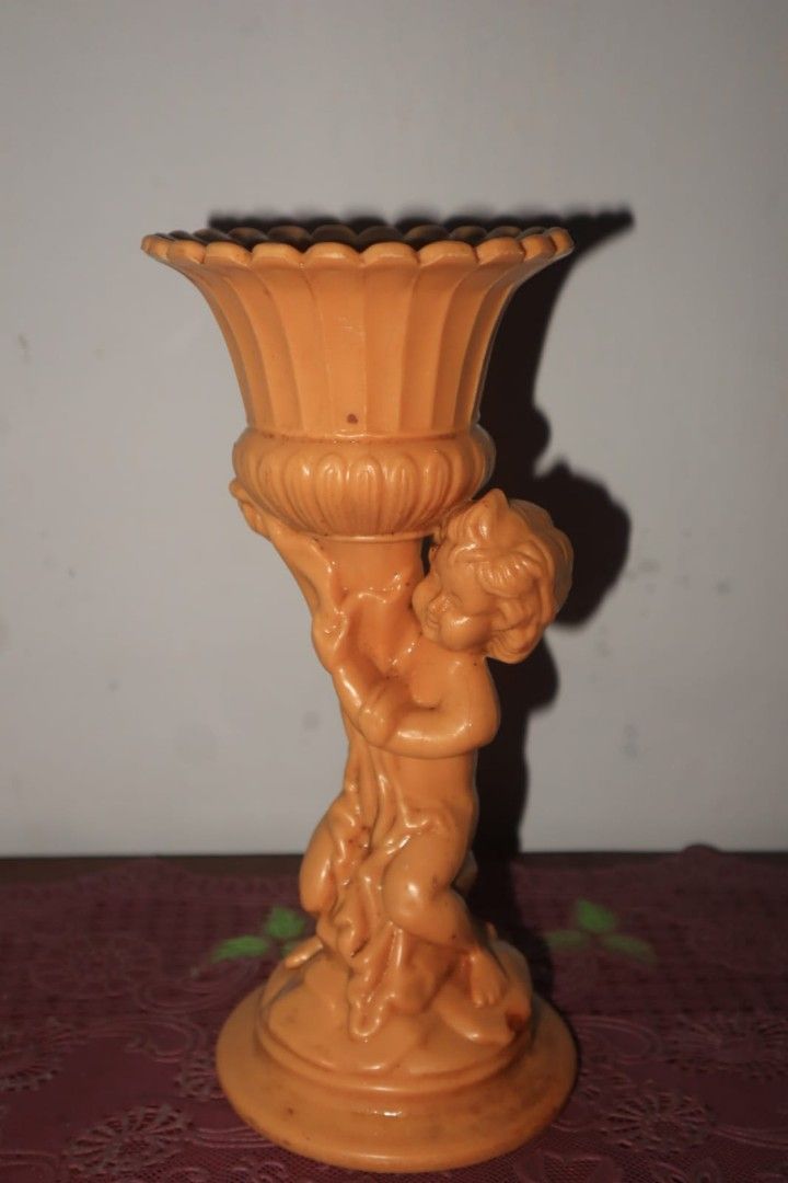 Vas bunga jadul, Antik, Lainnya di Carousell