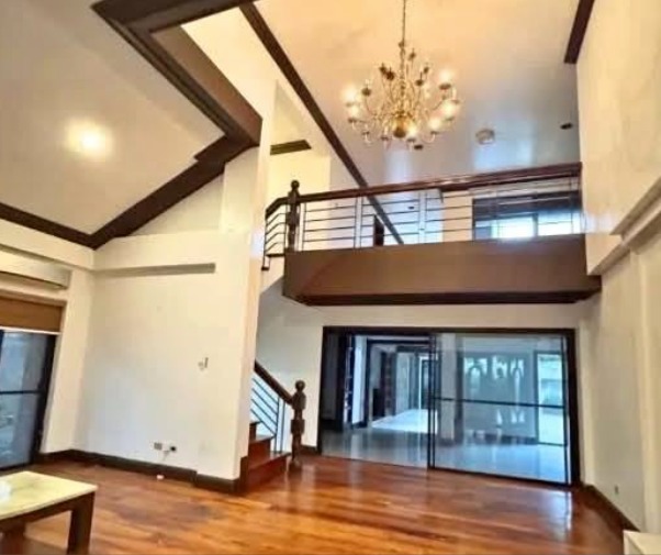 700 House For Rent