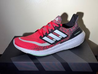 Adidas Ultraboost Light UB23, 男裝, 鞋, 波鞋 - Carousell