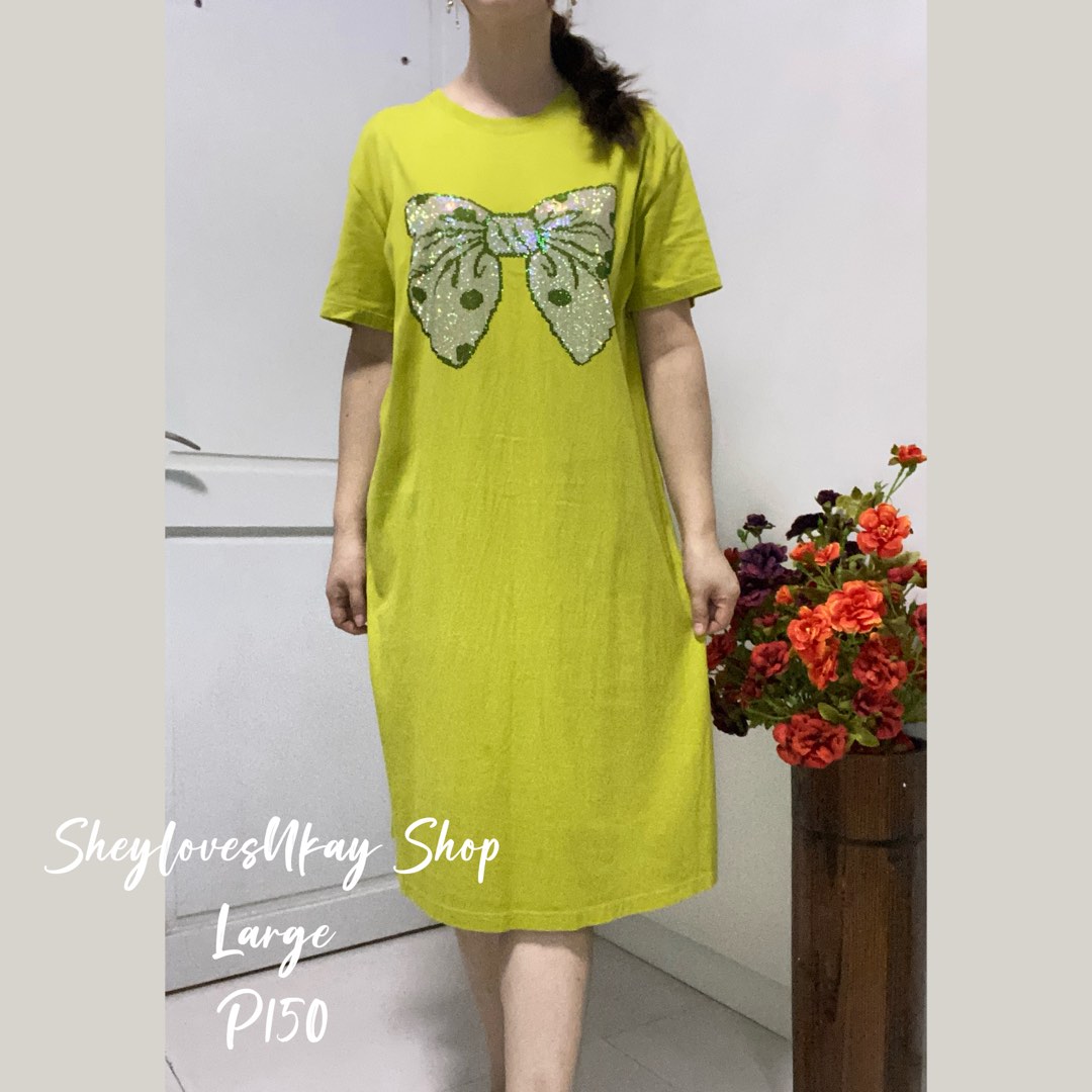 Apple green color T-shirt Dress with ribbon sparkling graphics(Ukay/Pre ...