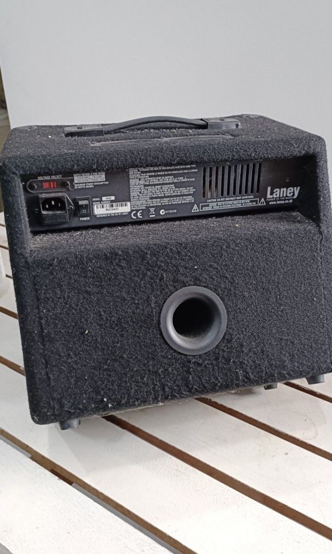Laney Audiohub AH40 Multi Input 40 watts 8 inch Woofer Combo Amplifier ...