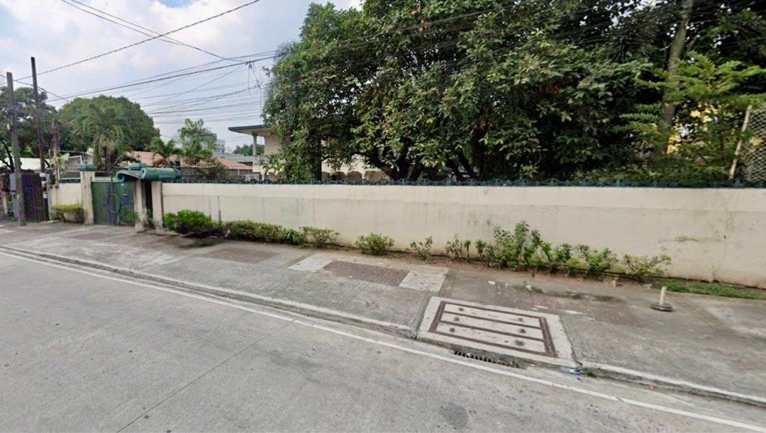 Commercial Property Timog Mother Ignacia for Sale in Quezon City ...