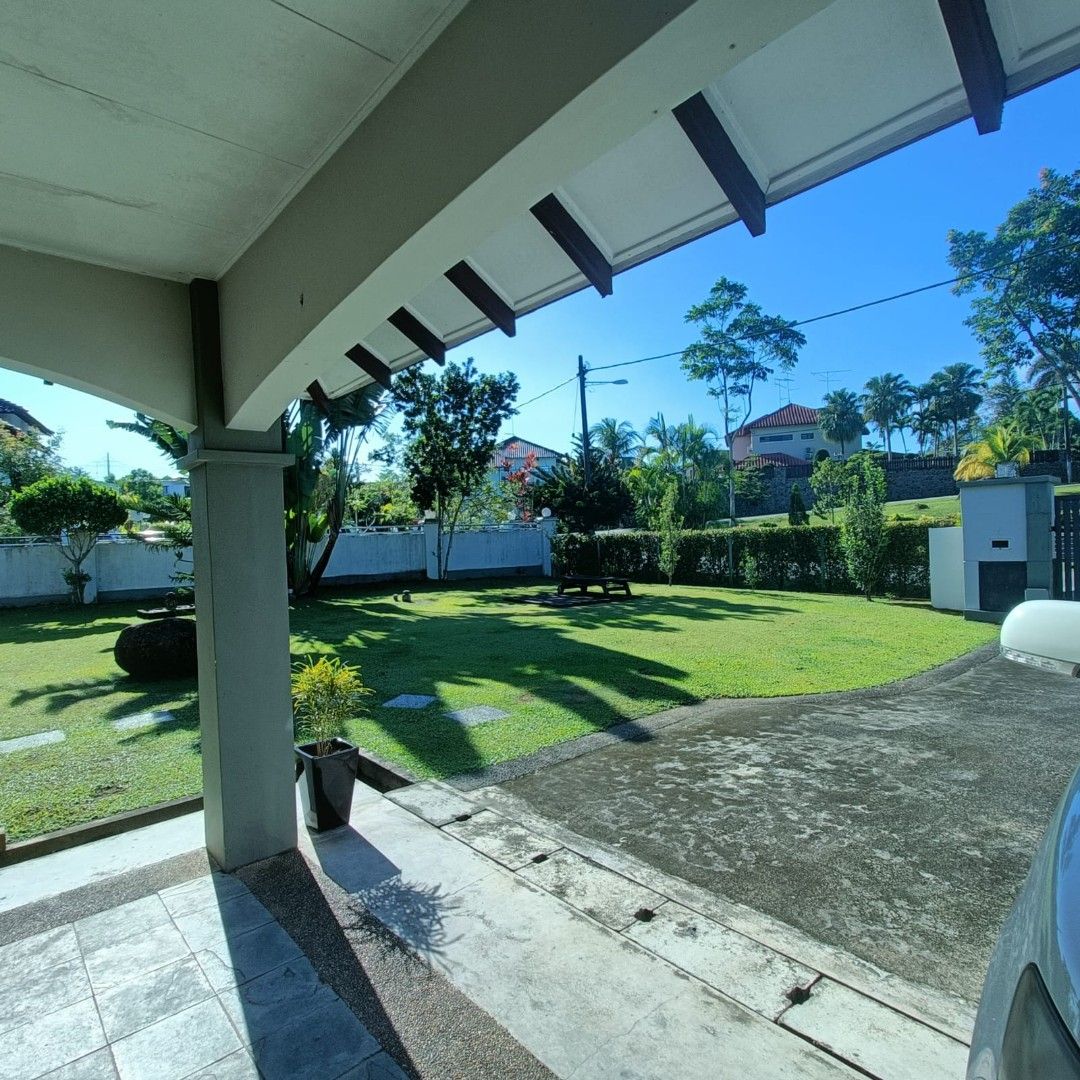 Palm villa IOI bungalow, Property, For Sale on Carousell