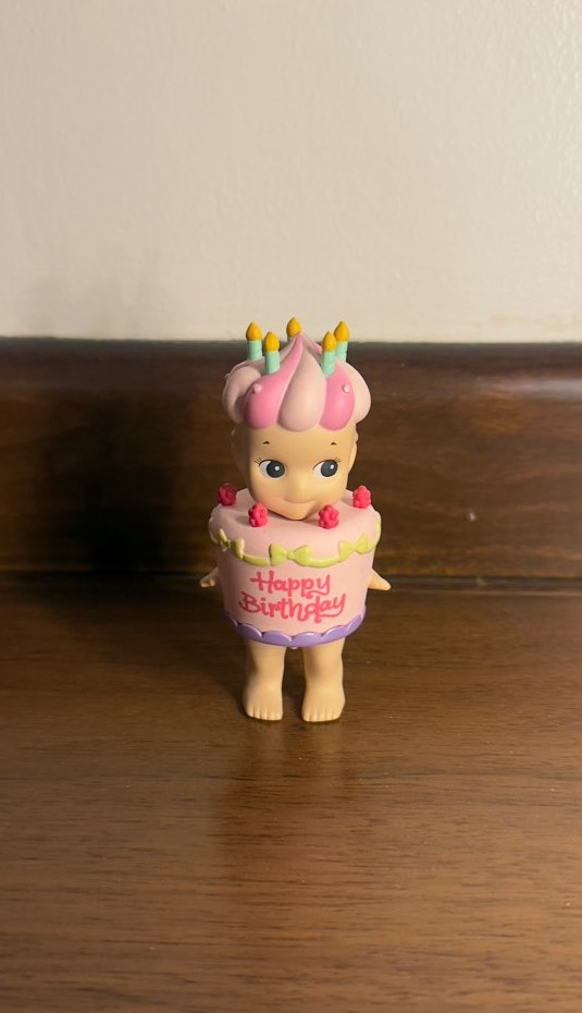 Sonny Angel | Happy Birthday Series Raspberry Cake, Hobbies & Toys ...