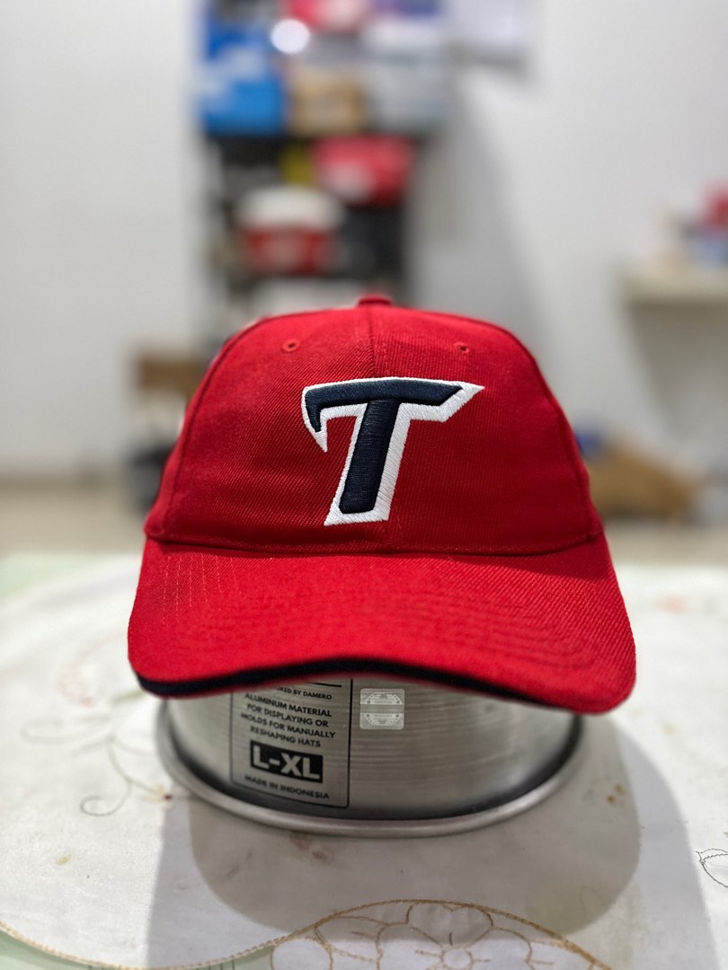 Topi logo Tiger, Fesyen Pria, Aksesoris, Topi di Carousell