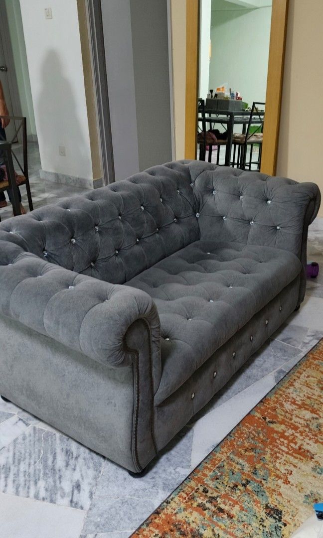 Baldu Sofa Chesterfield 3+2, Furniture & Home Living, Furniture, Sofas ...