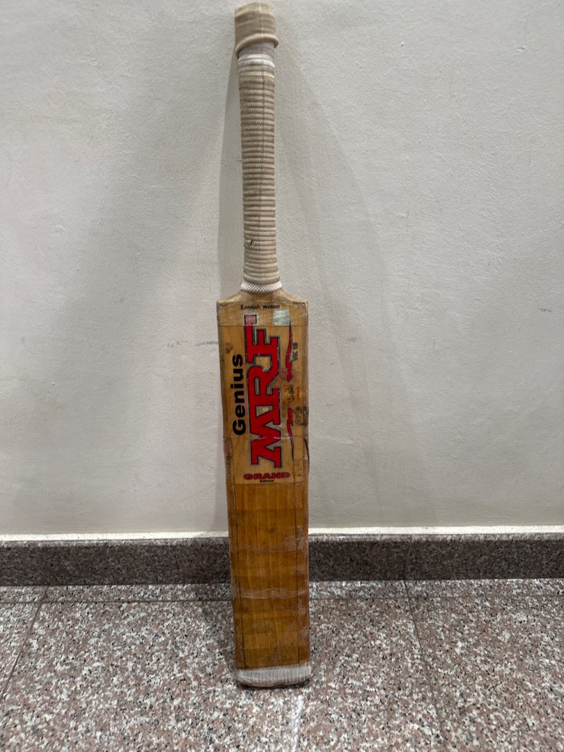 MRF Genius Grand Edition Cricket Bat Size 6, Sports Equipment, Sports ...