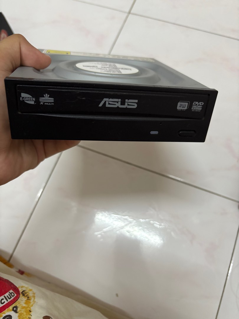 Optical disc drive DRW-24D3ST, Computers & Tech, Parts & Accessories ...