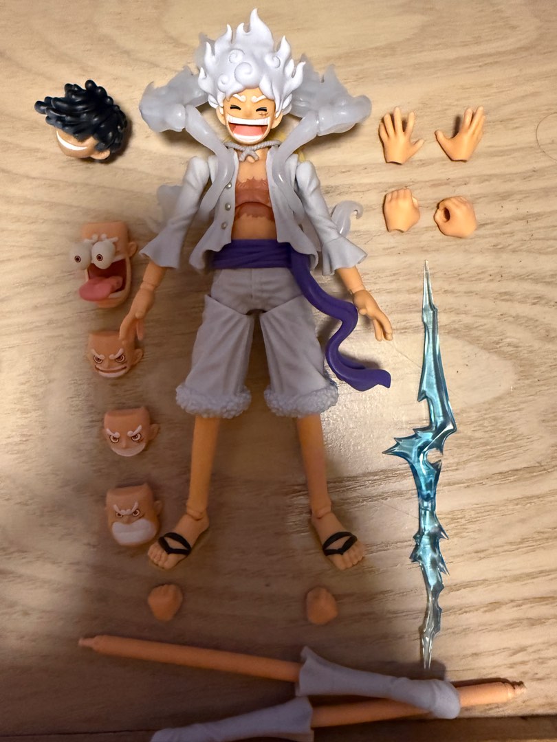 二手Shf 五檔路飛Bandai shf Luffy Gear 5, 興趣及遊戲, 玩具 & 遊戲類 - Carousell