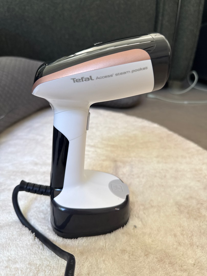 Tefal Access' Steam Pocket Garment Steamer, 家庭電器, 熨斗及掛熨機 - Carousell