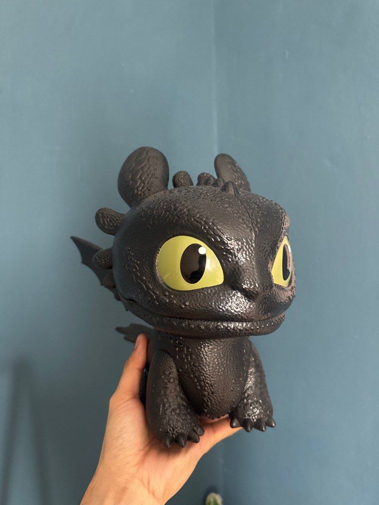 Toothless Popcorn Bucket Original XXI rare, Toys & Collectibles, Mainan ...