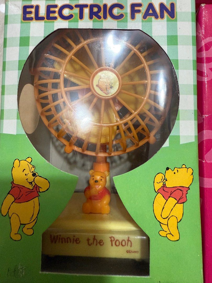 Winnie the Pooh Electric Fan, 傢俬＆家居, 燈飾及風扇, 風扇 - Carousell