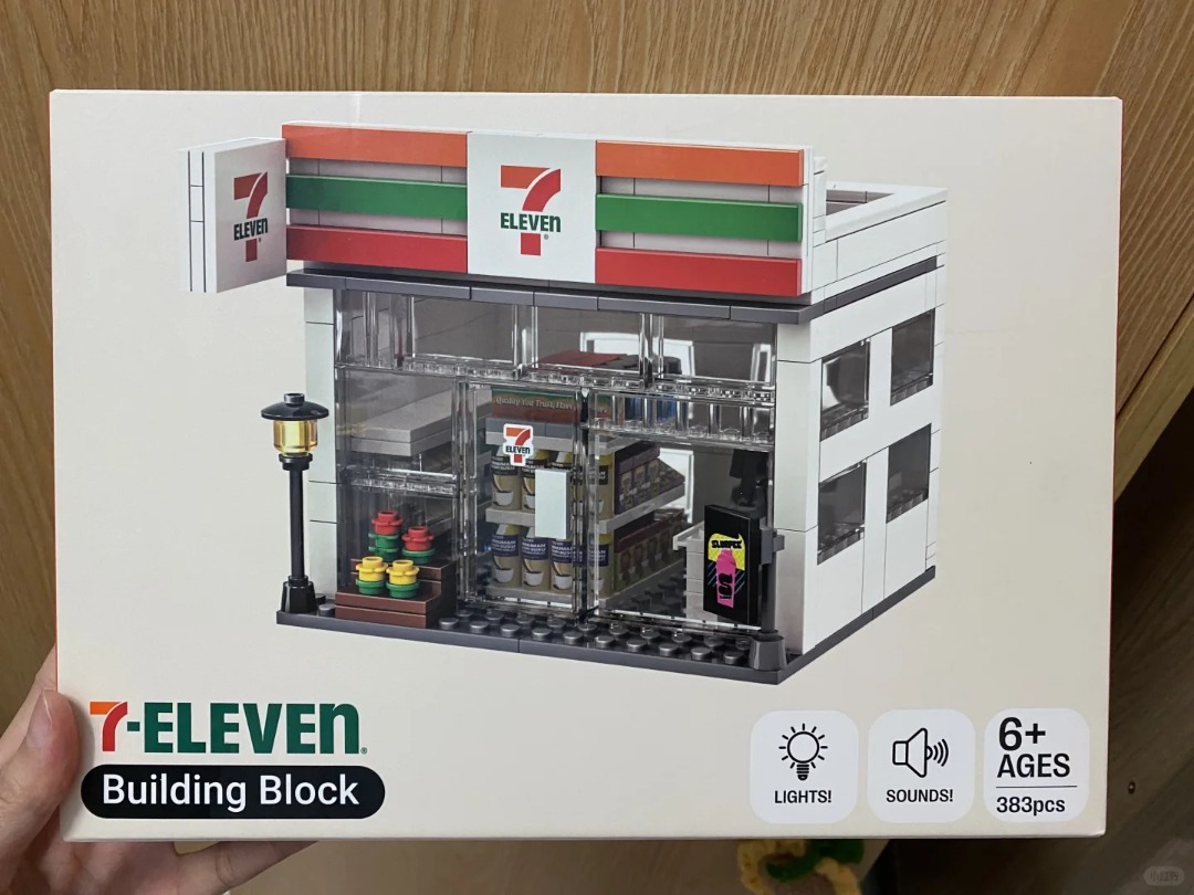 7-Eleven Building Block (7-11 lego), Hobbies & Toys, Toys & Games on ...
