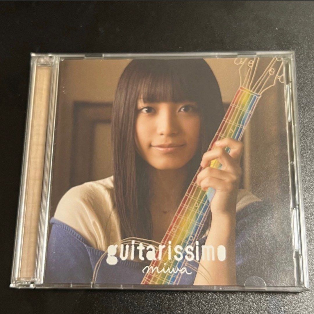 miwa 首張專輯 guitarissimo CD + DVD 碟微刮 播放正常, 書籍、休閒與玩具, 樂器、音樂相關, CD、DVD在旋轉拍賣