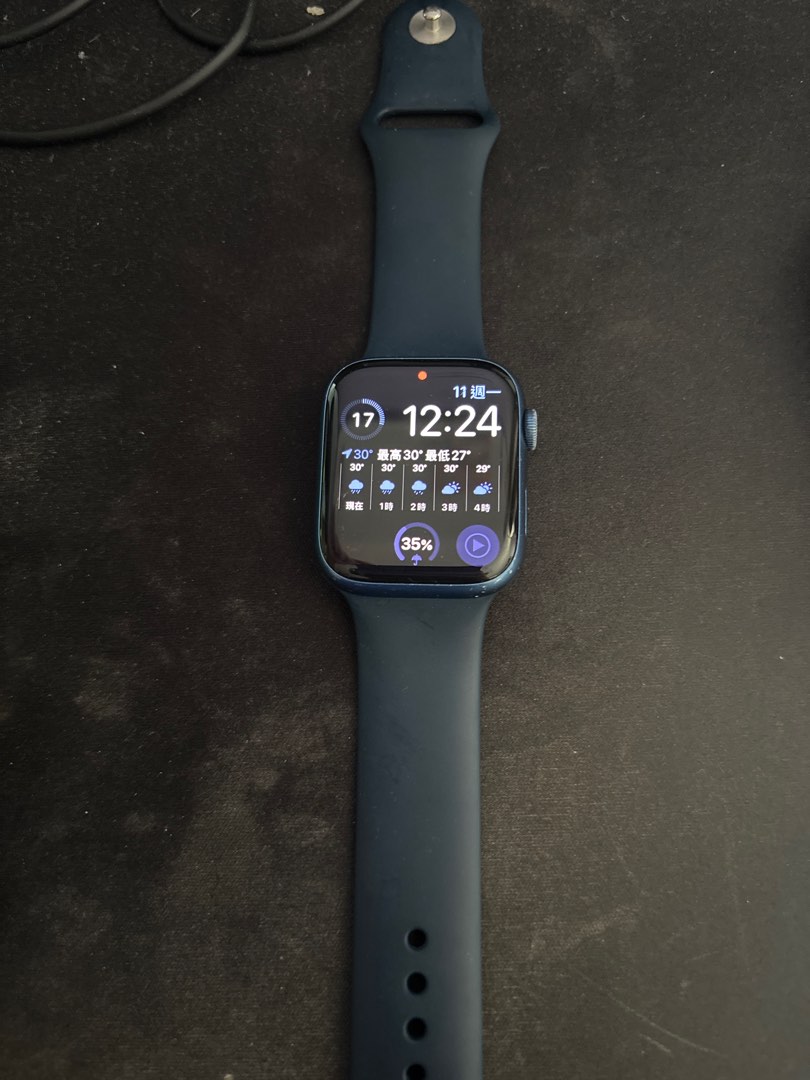 Apple Watch 7 (GPS) 45mm 藍色, 手提電話, 智能穿戴裝置及智能手錶 - Carousell