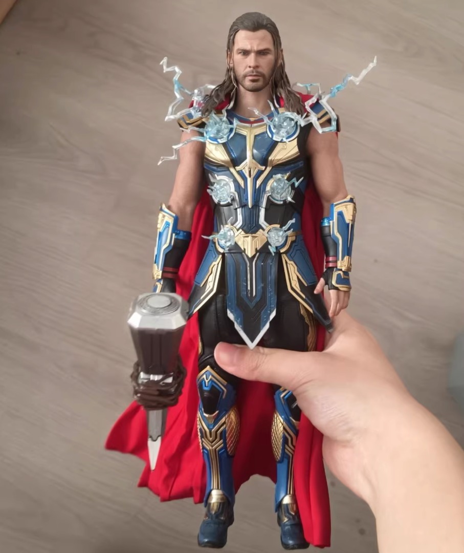 [Custom] Hot Toys -MMS656- 1/6 Thor 9.0, Hobbies & Toys, Toys & Games ...