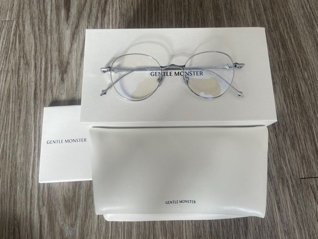 Gentle Monster Ep 02 Glossy Silver Glasses, Women's Fashion, Watches ...