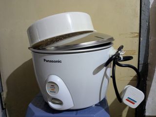 Panasonic SR-P45 電子高速煲, 家庭電器, 廚房電器, 鍋具 - Carousell