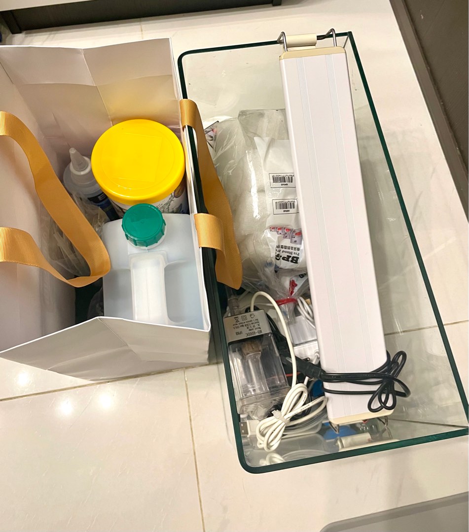 Complete Aquarium Set with Accessories and many more. 21 litres starter ...