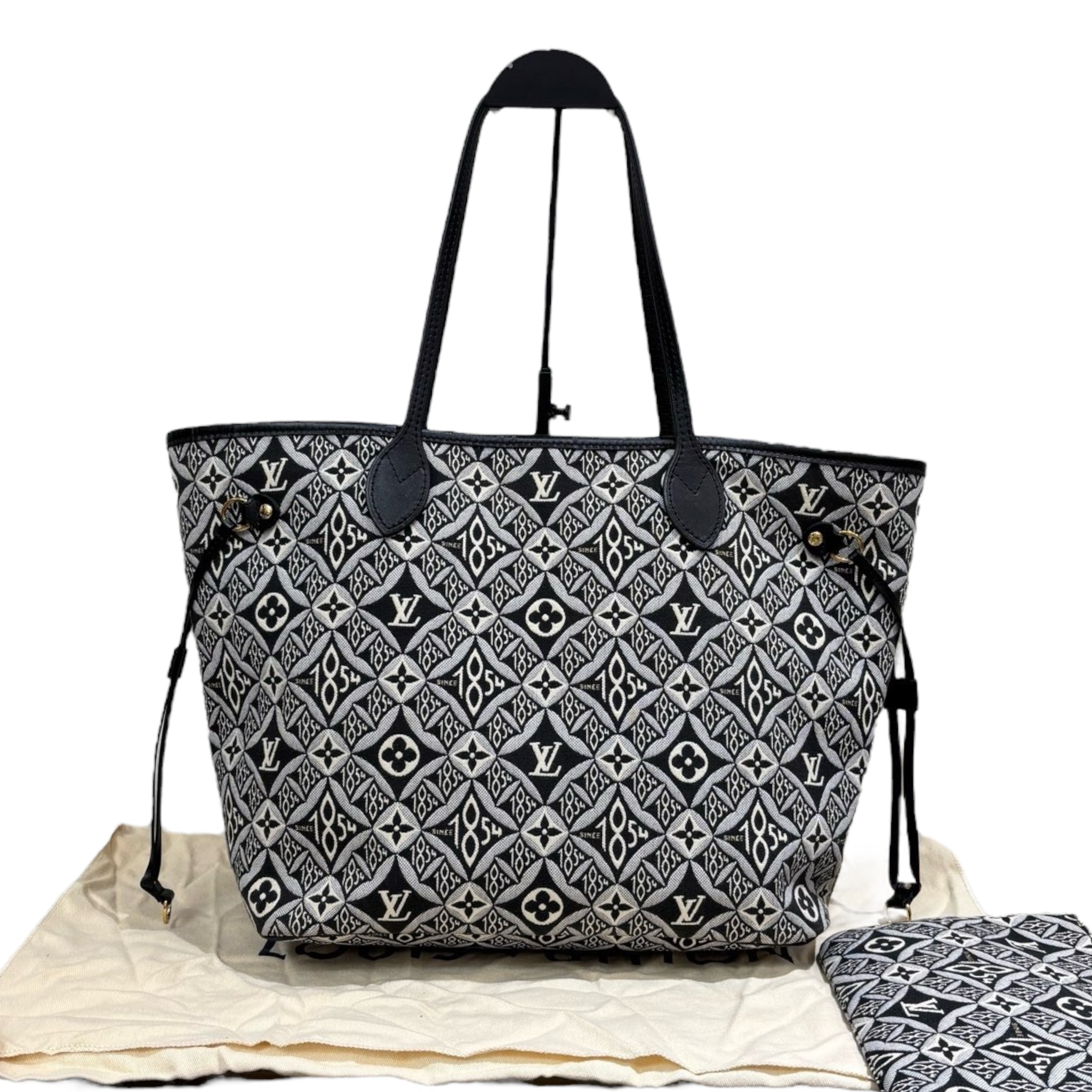 Louis Vuitton 1854 Neverfull MM in Monogram, Luxury, Bags & Wallets on ...