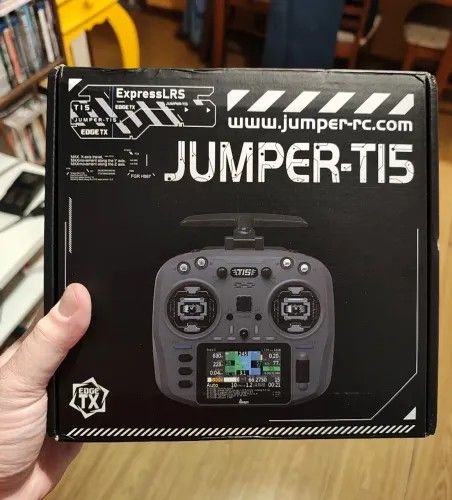 *New In Box*Jumper T15 2.4GHz / 915MHz HALL/RDC Sensor Gimbals 3.5" HD ...