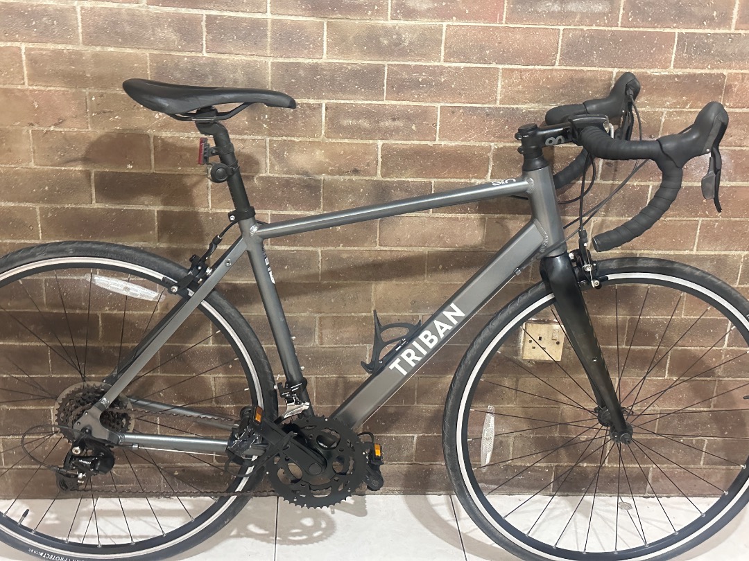 Btwin Triban Rc120 Road Bike M, Sports Equipment, Bicycles & Parts, Bicycles on Carousell