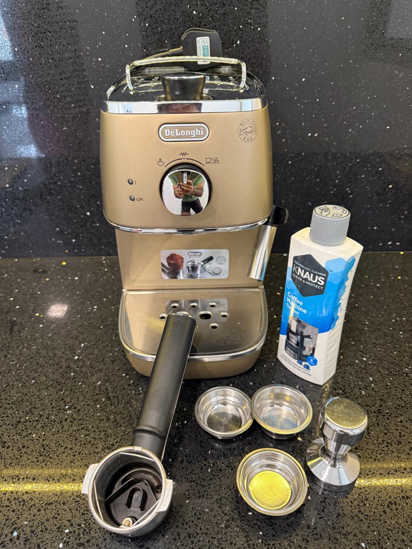 DeLonghi ECI341.BZ Espresso Machine - Gold, TV & Home Appliances ...