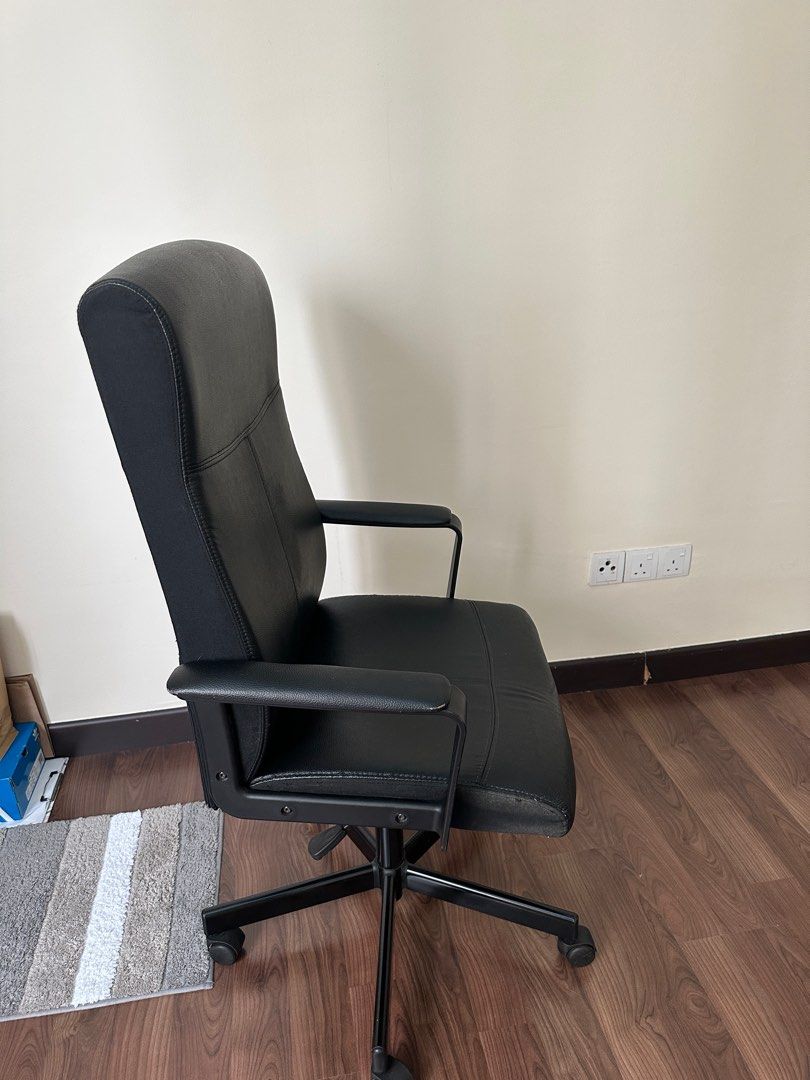 IKEA MILLBERGET Office Chaire, Furniture & Home Living, Furniture ...