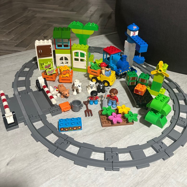 LEGO Duplo/ Mega Bloks Train and Farm Set with Accessories, Hobbies ...