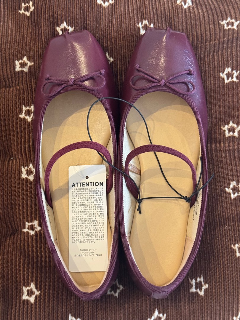 Original GU Ballet Flats from Japan, Women's Fashion, Footwear, Flats ...