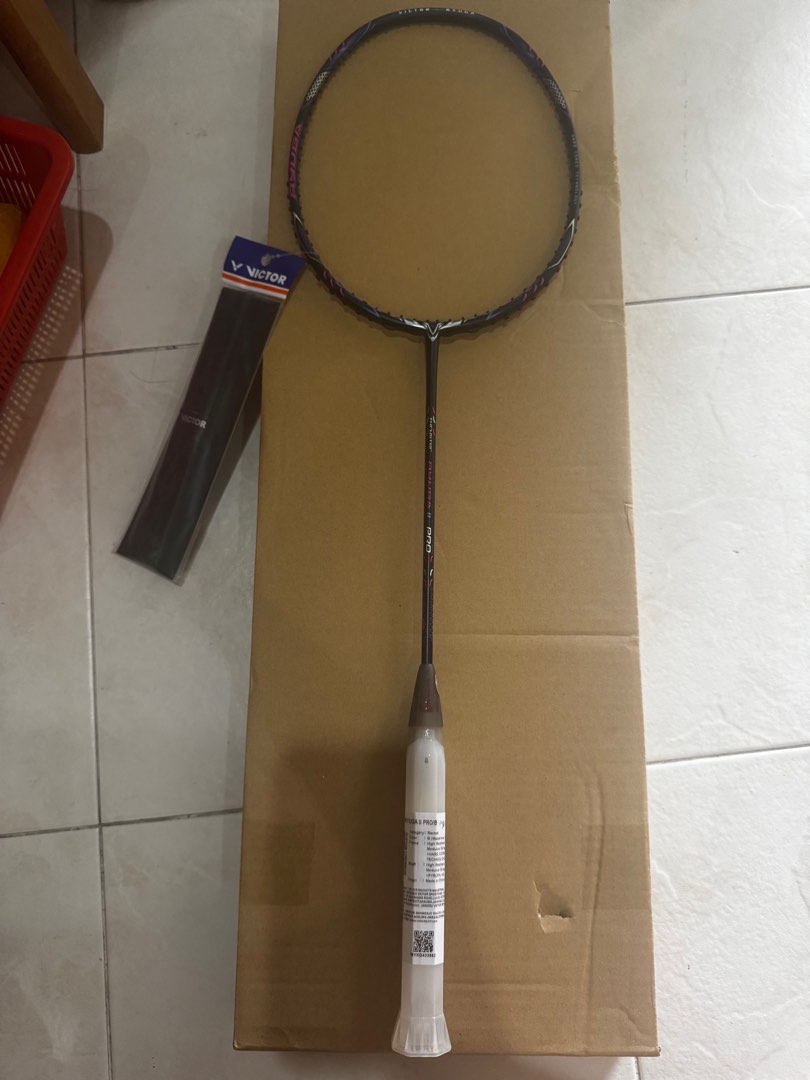 Victor Ryuga 2 pro 4UG6, Sports Equipment, Sports & Games, Racket ...