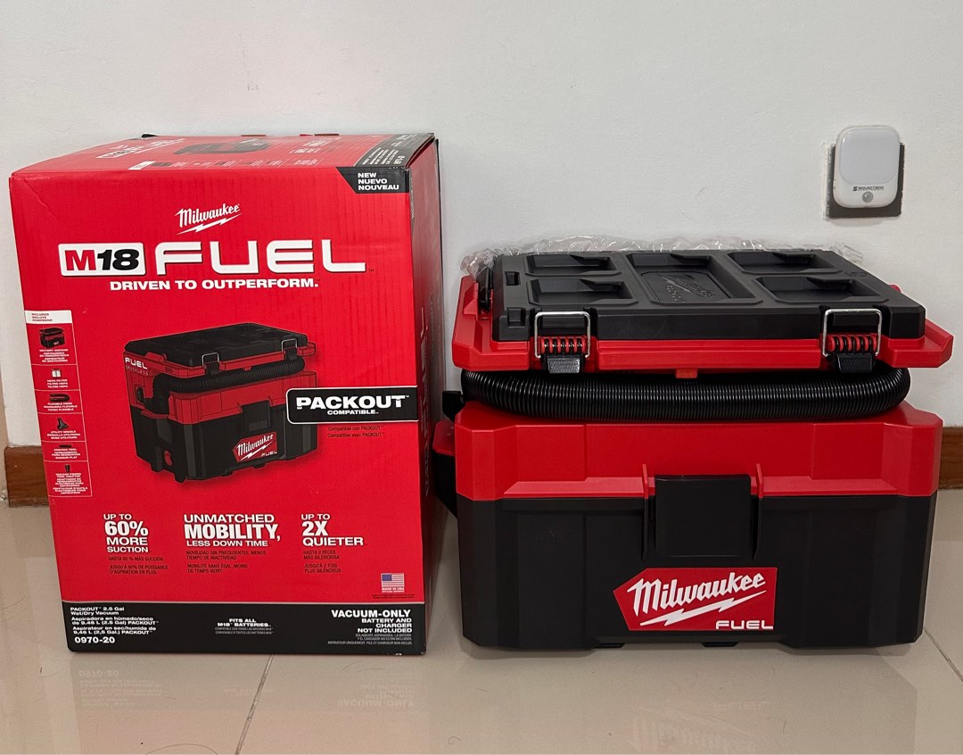 Milwaukee 0970-20 M18 Fuel (Brushless) PACKOUT 2.5 Gallon Wet/Dry ...