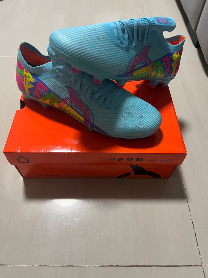Ortuseight Football Boots, Men's Fashion, Footwear, Boots on Carousell