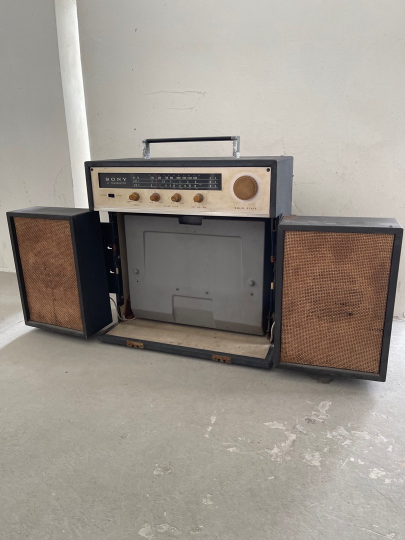 Sony Solid State Stereo Phonograph Radio, Audio, Portable Music Players ...