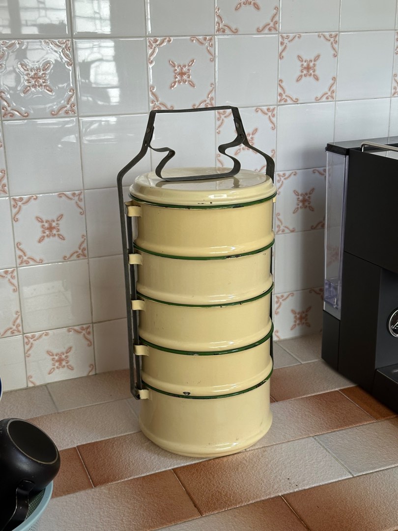 Vintage Enamel Tiffin, Hobbies & Toys, Collectibles & Memorabilia ...