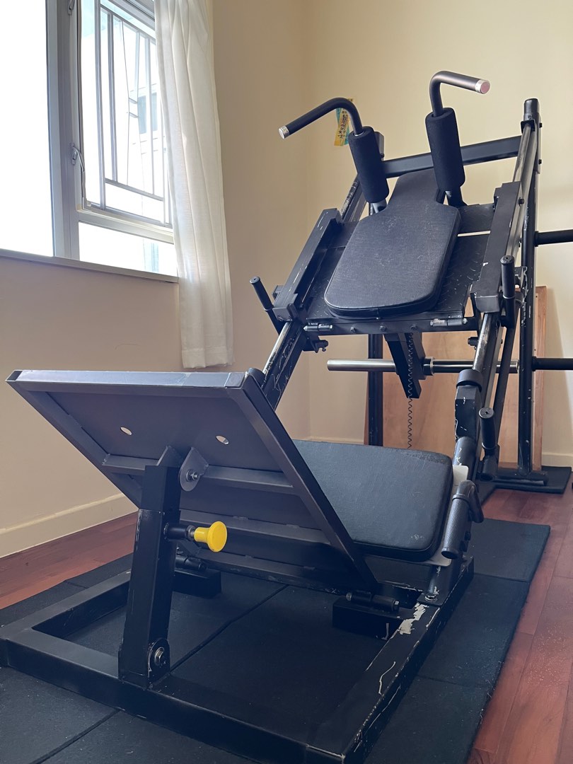 2-in-one leg press and hack squat machine 2合1 腿推及哈克深蹲機, 運動產品, 運動與健身, 運動 ...