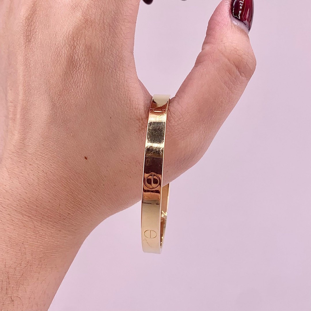 Cartier Bangle 18k Subasta Saudi Gold, Women's Fashion, Jewelry ...