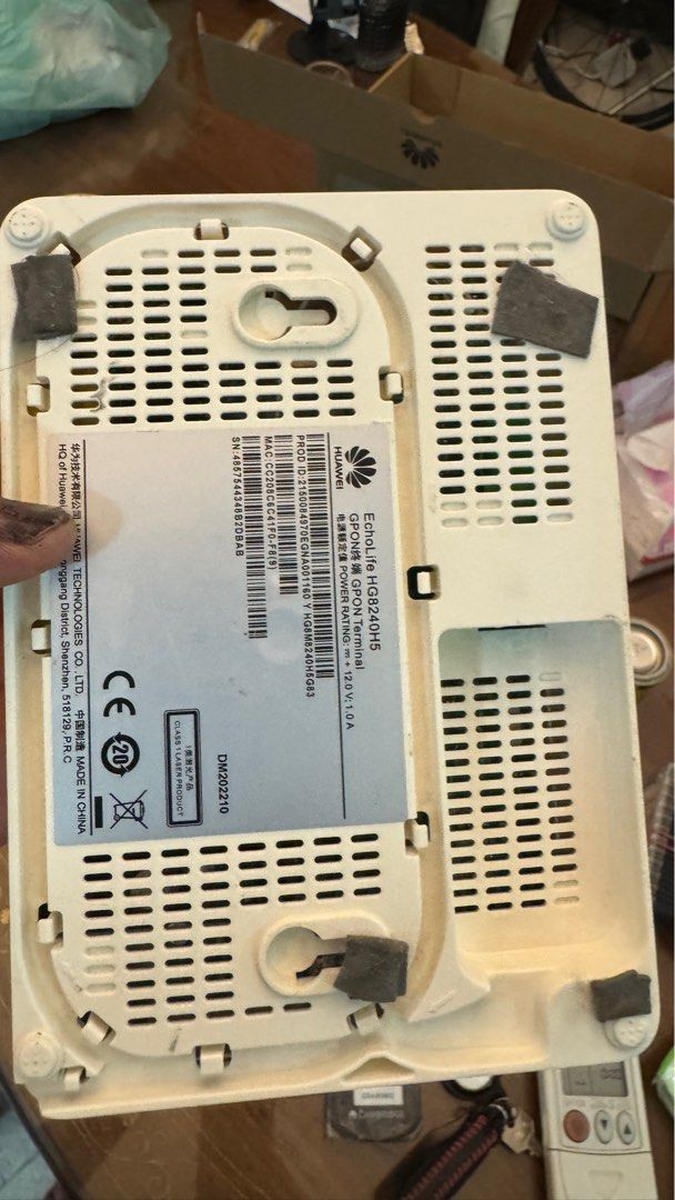 Huawei EchoLife HG8240H5 GPON Terminal, Computers & Tech, Parts ...