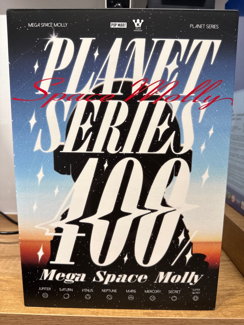 POP MART Mega Space Molly Planet Series 100, Hobbies & Toys, Toys ...