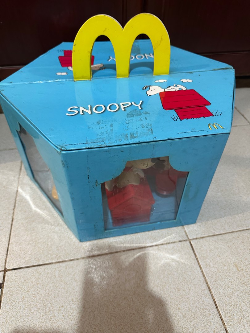 Snoopy Mcdo Toys 2003 (Japan), Hobbies & Toys, Toys & Games on Carousell