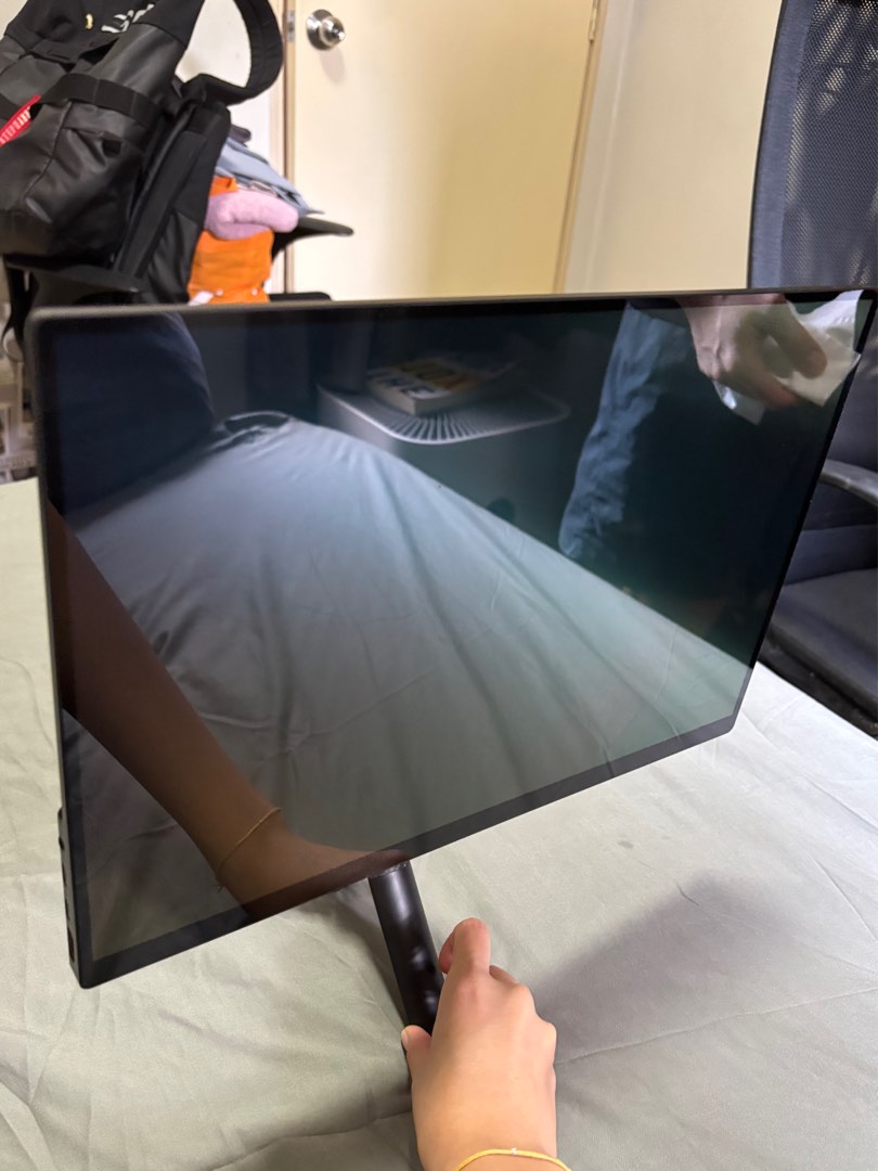 Tern Setup 16 inch 4K OLED Portable Monitor, Computers & Tech, Parts ...