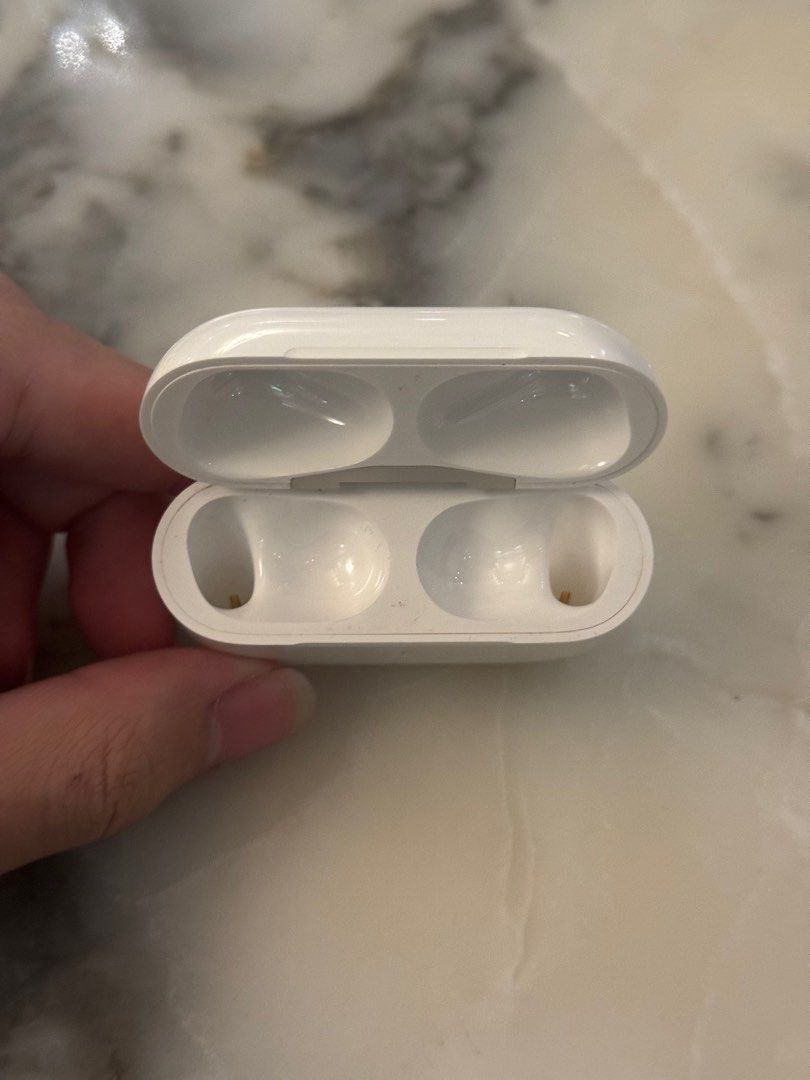 Apple Airpods Pro 2 Case USB C + Right Side Airpod T, Audio, Earphones ...