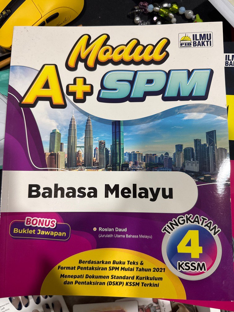Bahasa Melayu Form 4, Hobbies & Toys, Books & Magazines, Textbooks on ...