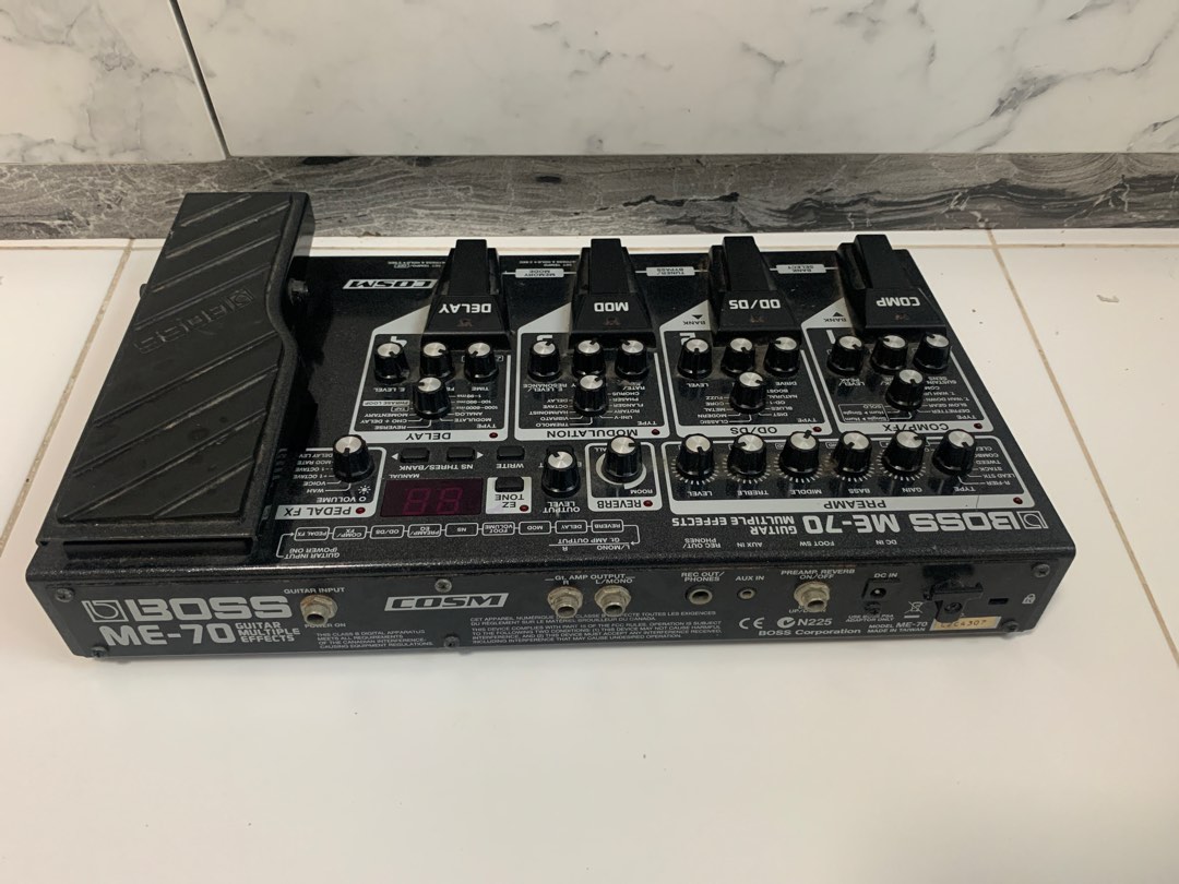 Boss ME-70 Guitar Multiple Effects Pedal, Hobbies & Toys, Musical ...