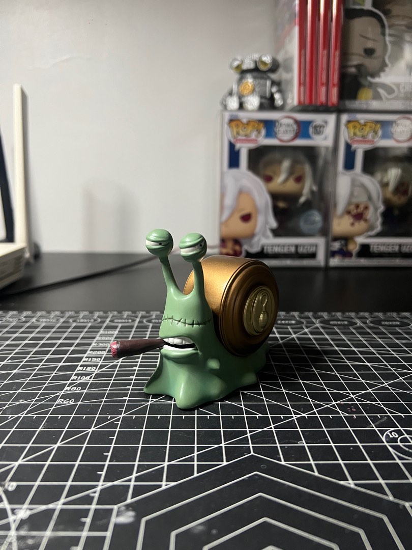 Den Den Mushi Vol.1 Mr. O / Sir Crocodile Resin Statue, Hobbies & Toys ...