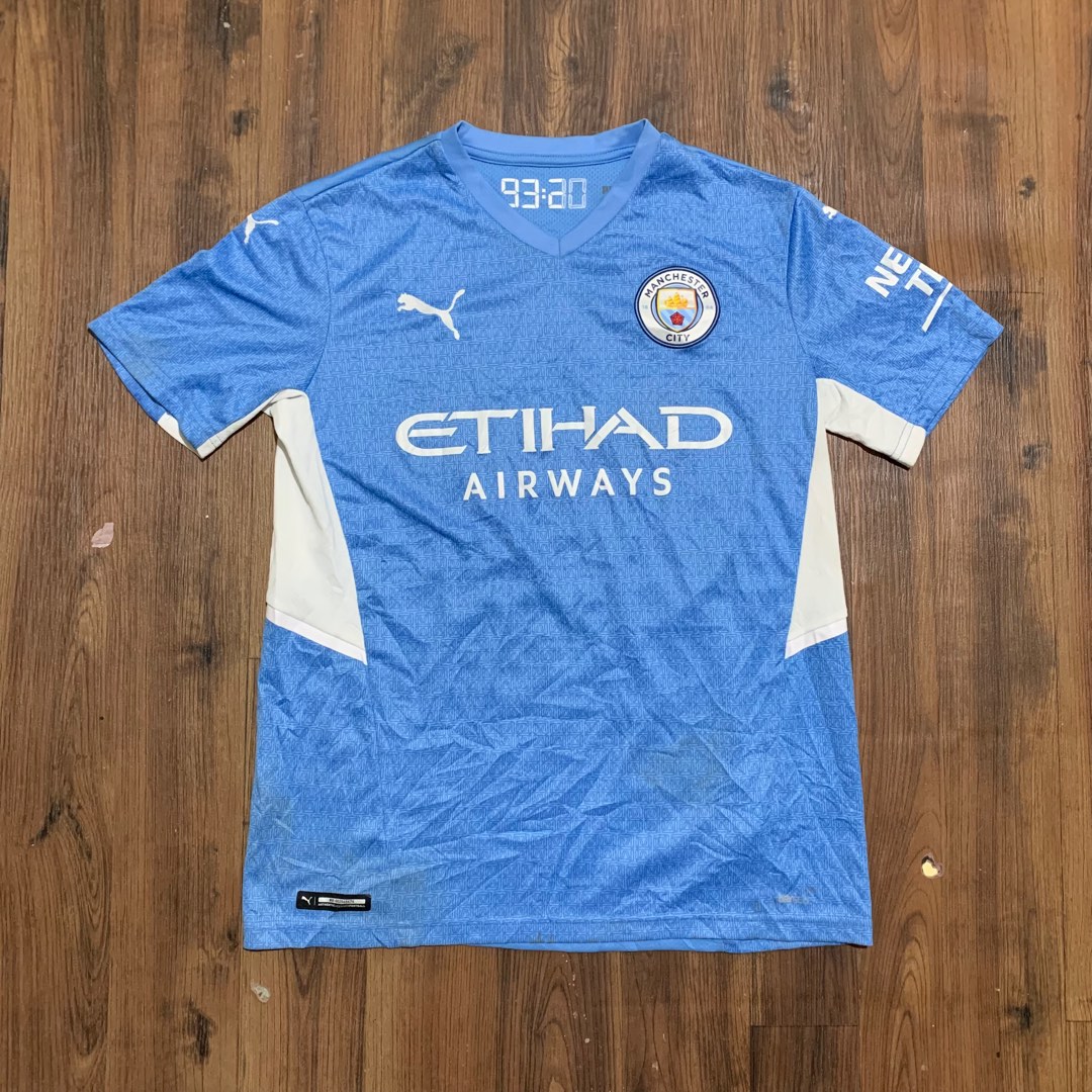 Etihad Airways 2021 Soccer Jersey Medium, Men's Fashion, Tops & Sets, Tshirts & Polo Shirts on ...