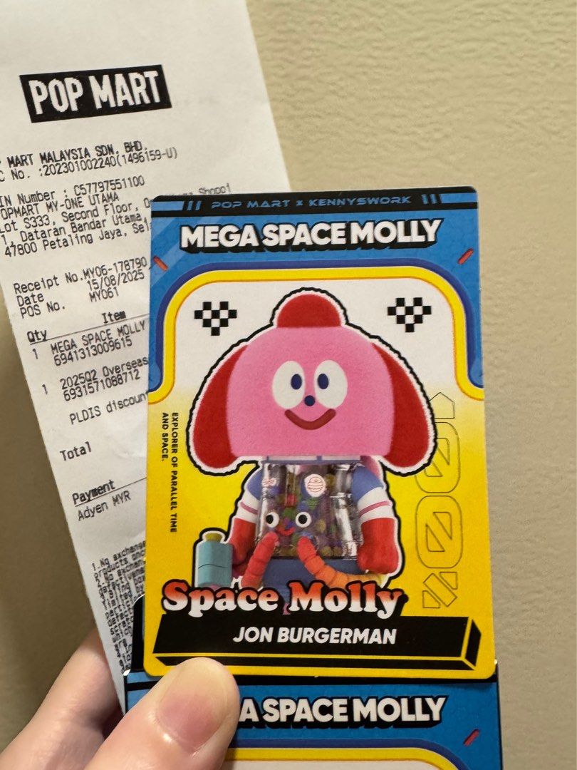 Mega Space Molly Series 4 Jon Burgerman, Hobbies & Toys, Toys & Games ...