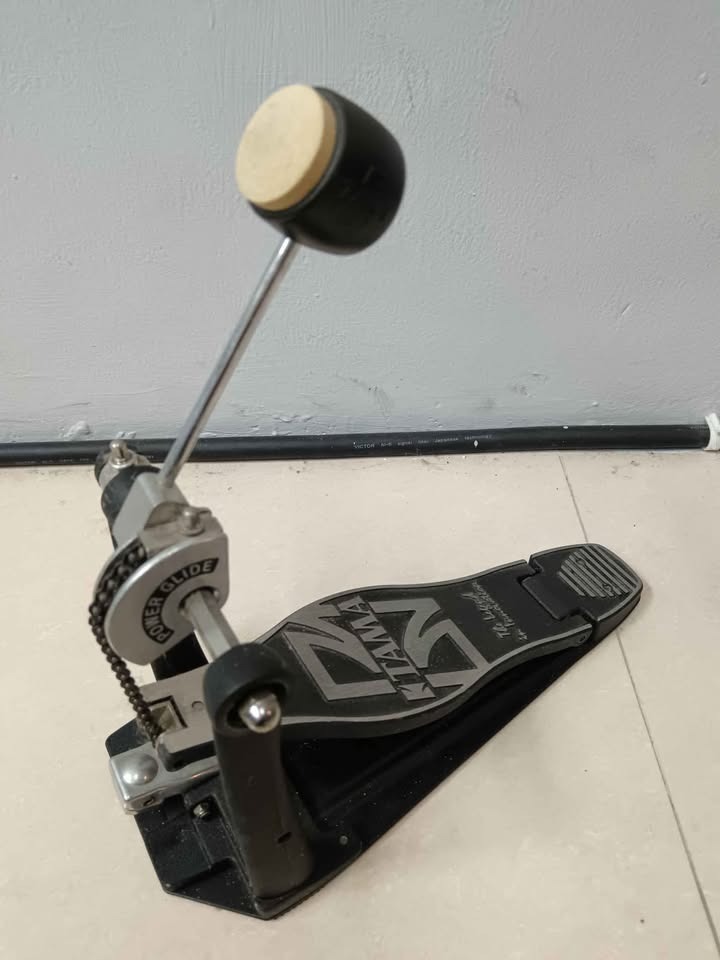 Tama powerglide single pedal drum, Hobbies & Toys, Music & Media ...