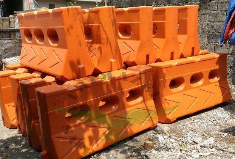 BARRIER / FENCE BARRIER / BRB2 BARRIER / FOLDING BARRIER / PLASTIC ROAD ...